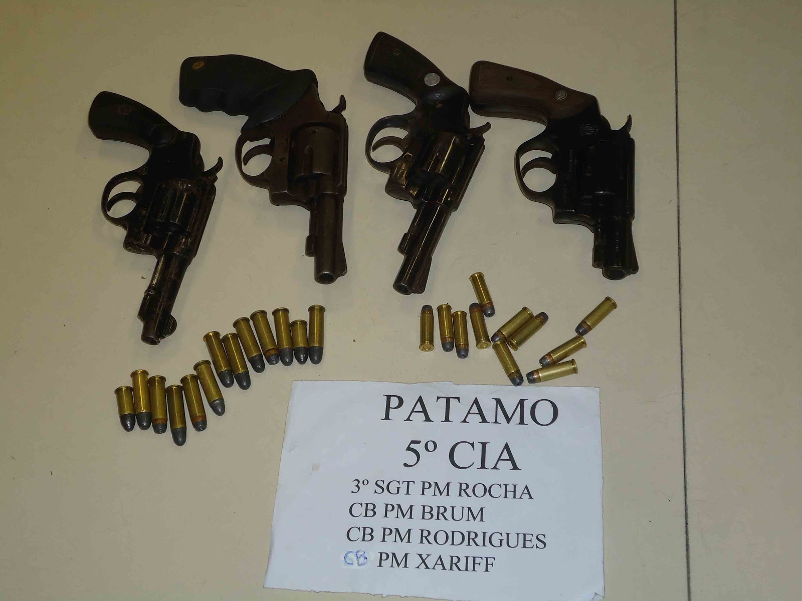 Sargento Rocha, e sua equipe, prendeu elementos armados na Baia Formosa ...