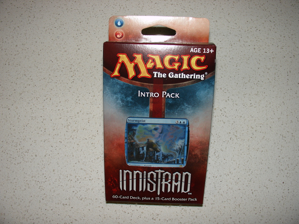 ric on the go: Innistrad Intro decks
