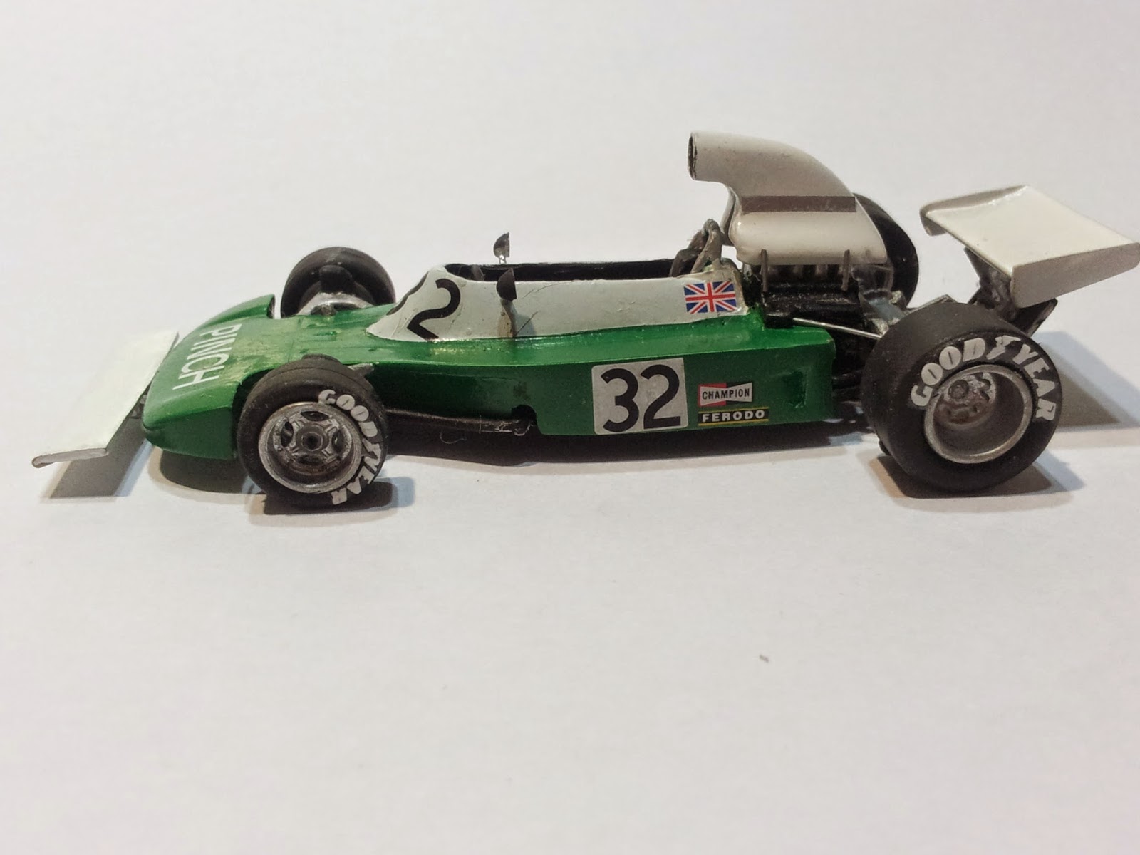 MABRAMCUB Coleccion de autos diecast 1/43: Lyncar 006