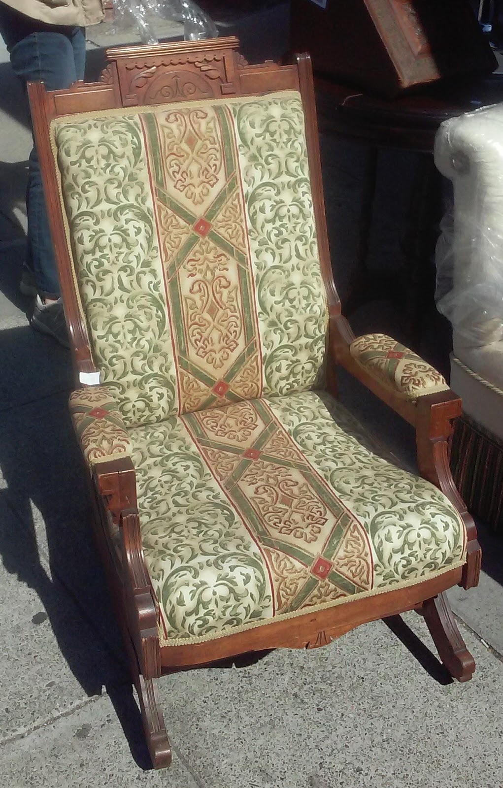 UHURU FURNITURE & COLLECTIBLES: SOLD #6542 Antique Eastlake Spring ...
