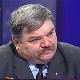 and the Structure of Dissent