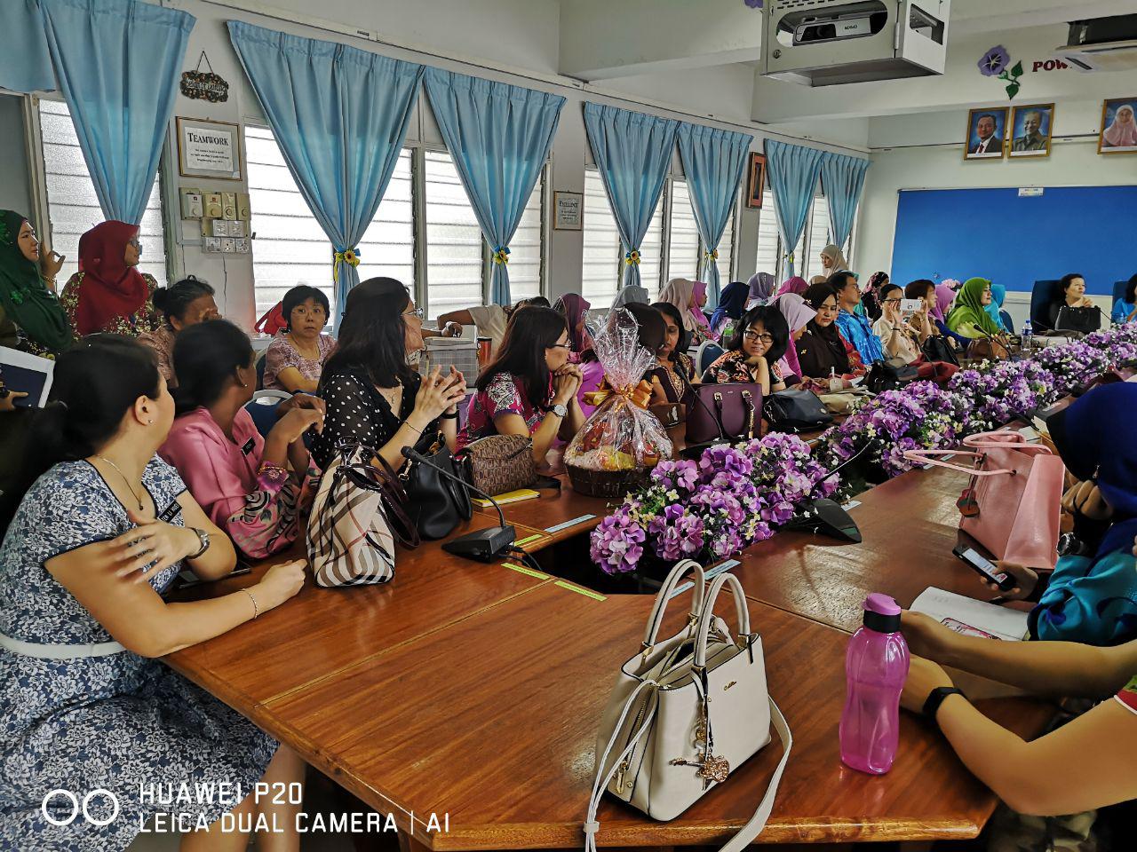 LAWATAN OLEH SMK ST. MARY | PENANDA ARAS SEKOLAH SHOWCASE PAK21 | PUSAT ...
