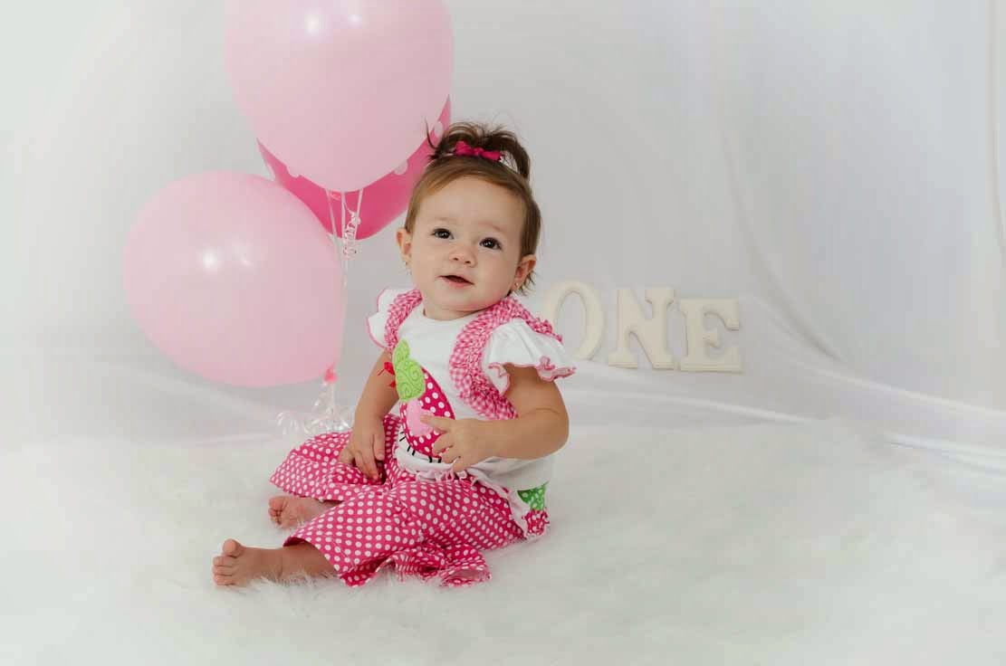 Baby Feet Fotos: Babies Turning ONE!!