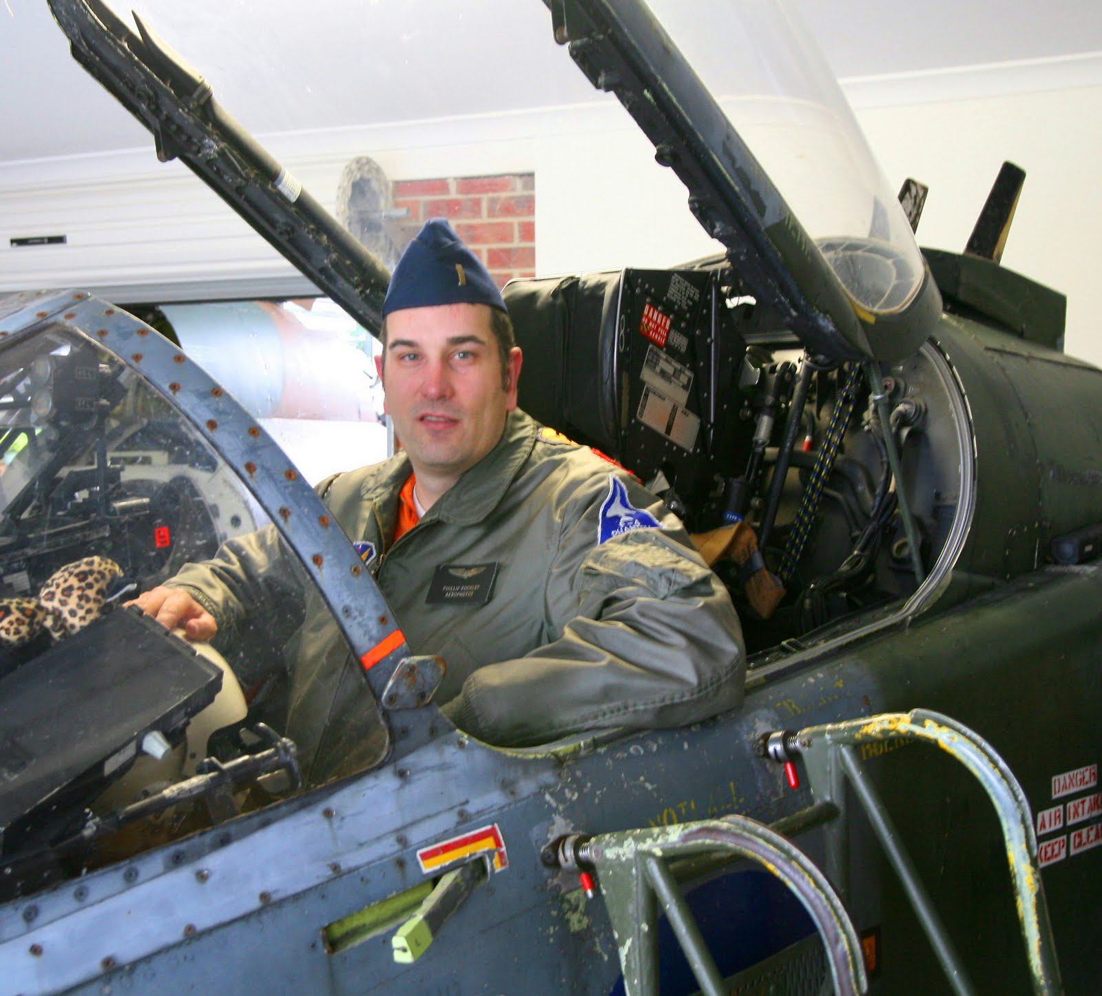 Heritage flight gear / flying gear displays: WHAT I DISPLAY AT AIRSHOWS ...