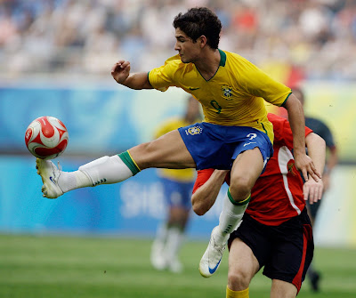 World Sports Center: Return Pato Start Playing
