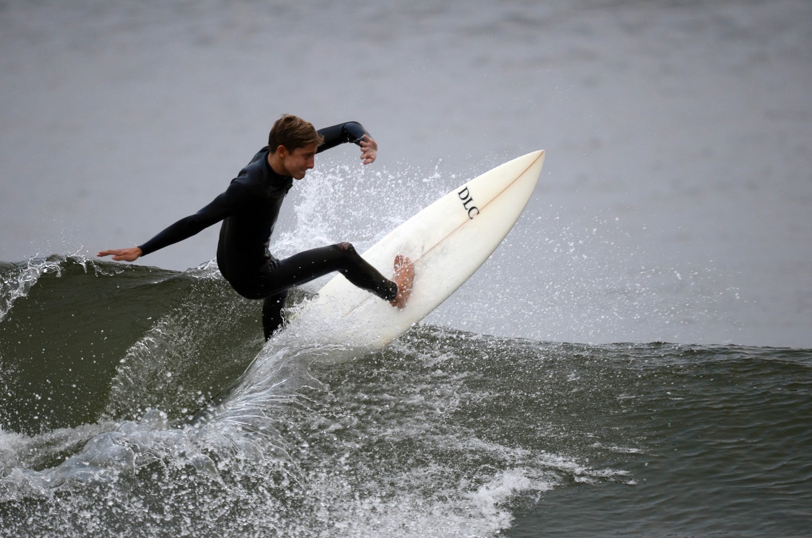 Wave Rider Society- Local Surf Photos: Irvine Surfer: Nick Austin