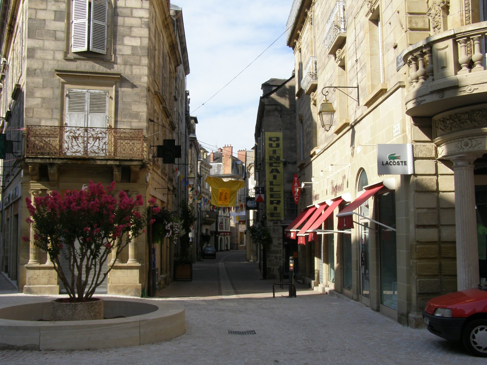 Portal AuToCaRaVaNiStA: BRIVE-LA-GAILLARDE - LIMOUSIN - FRANÇA