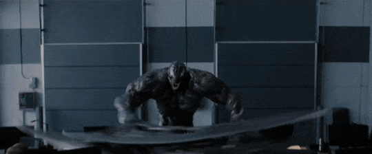 SNEAK PEEK : "Venom" Spreads In China