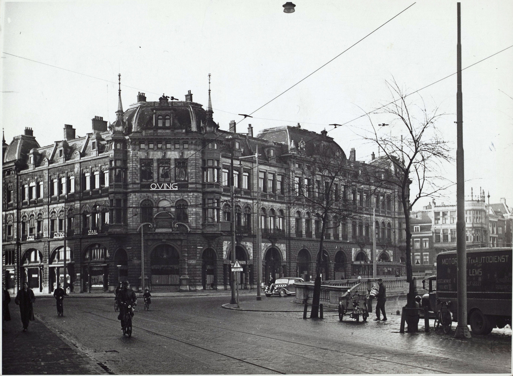 Before the 1940 Bombing: 82 Incredible Photos Document Everyday Life in ...