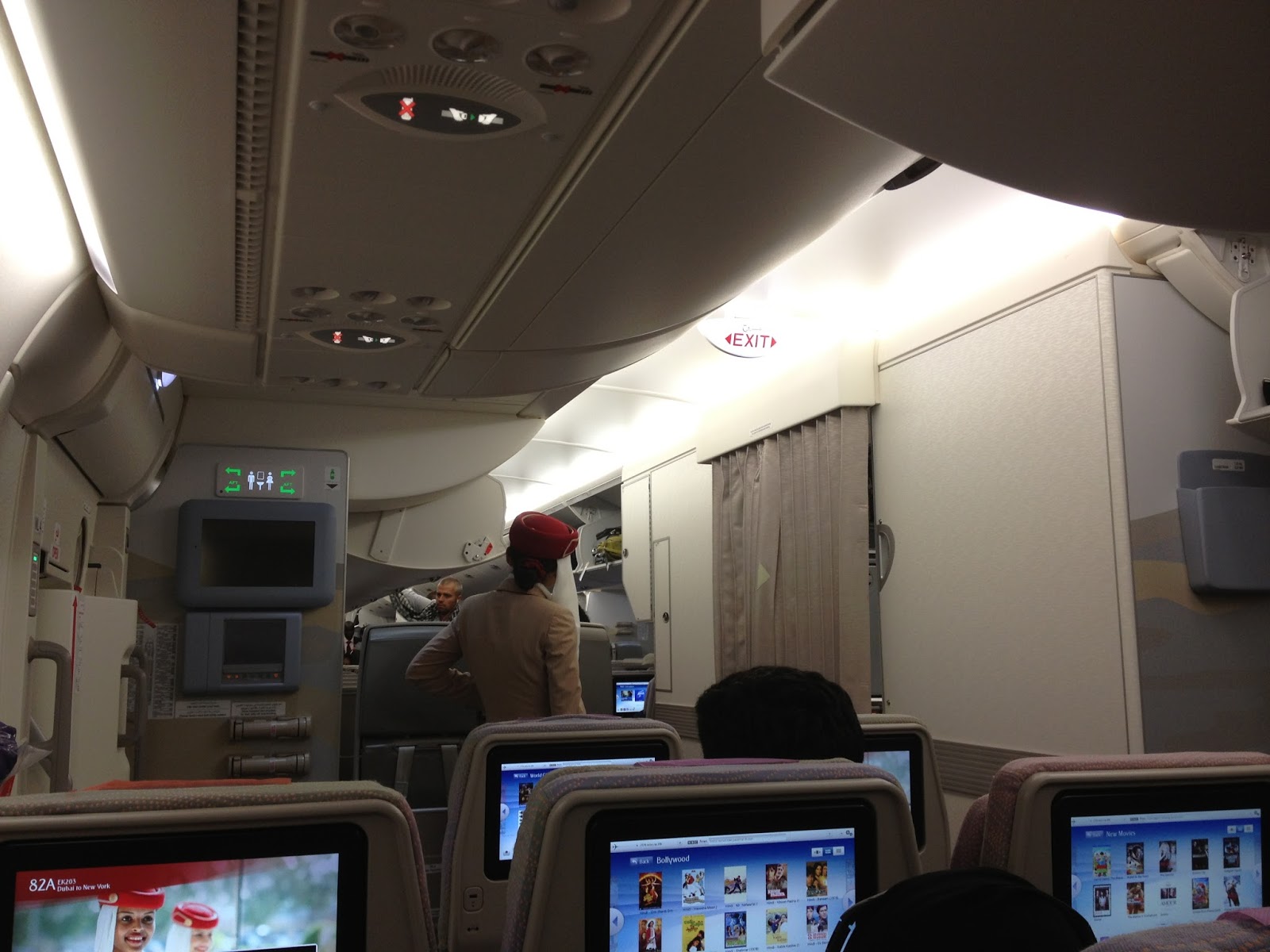 Flights Insider: A Long-Haul Flight with A380 [Emirates Airlines] EK ...