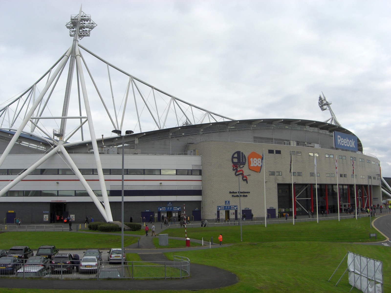 Groundhopper United: Ground #109 - Reebok Stadium