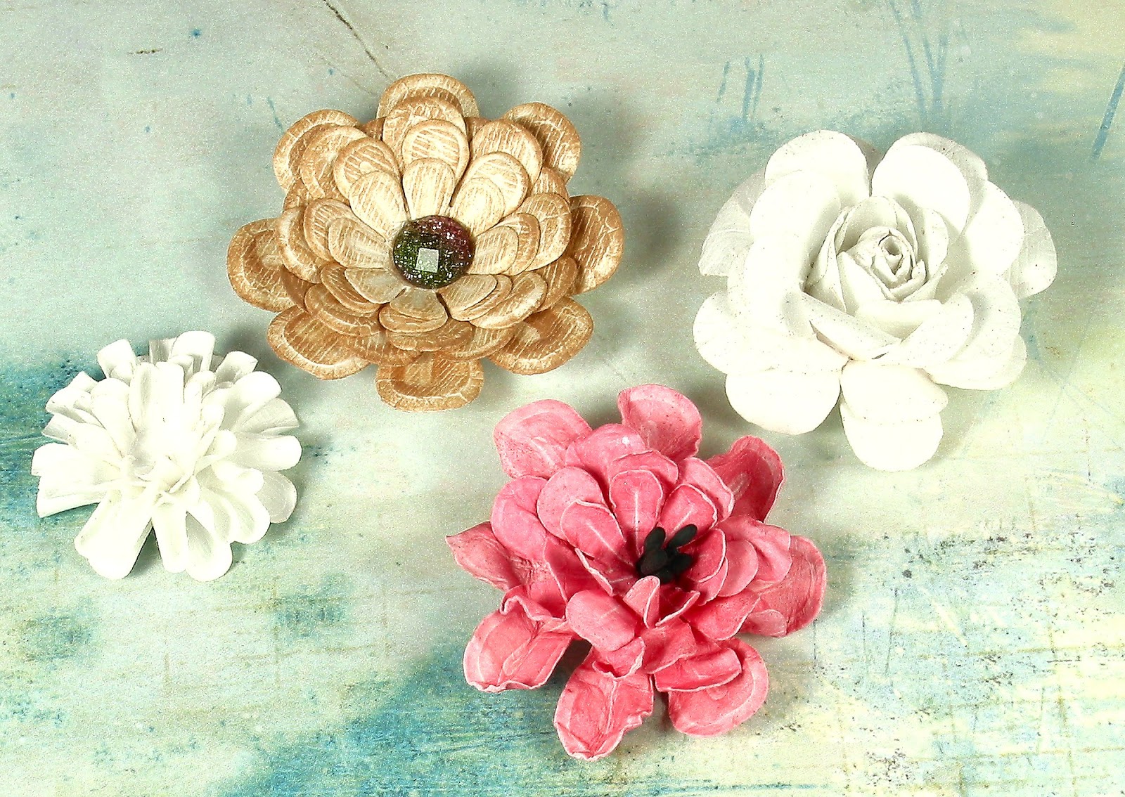 Kathy's Waffle: Cinch Flowers - Spellblogging for Spellbinders