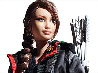 SNEAK PEEK : Mattel's 'Barbie' Toys With "The Hunger Games"