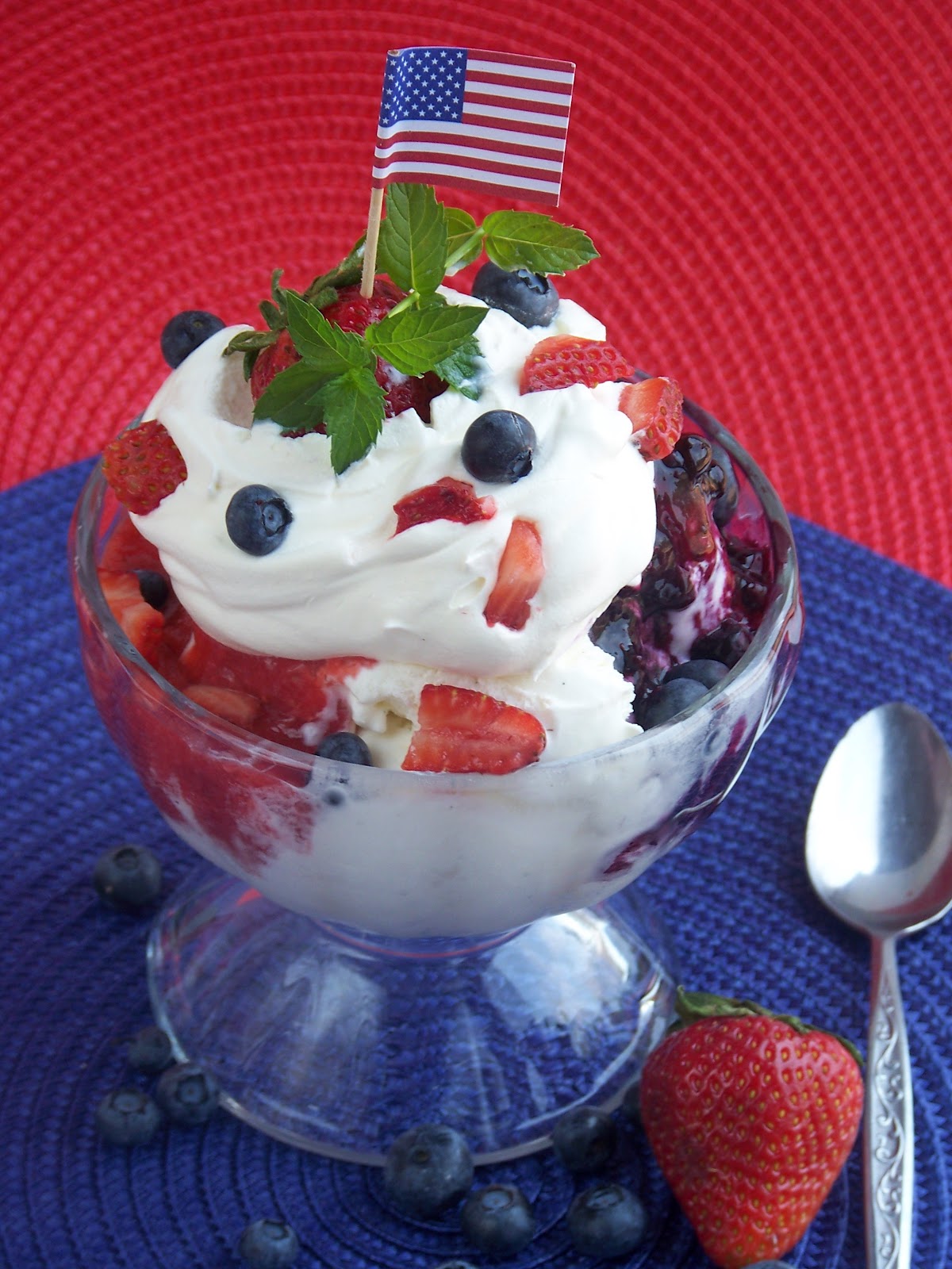 Kitchen Simmer: Red, White and Blue Ice Cream Sundae