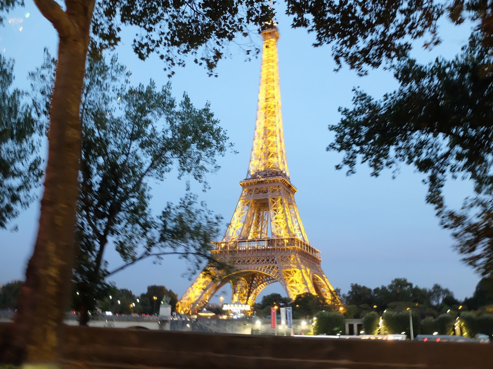 Kee Hua Chee Live!: PERAMBULATING IN PARIS, CITY OF LIGHTS, LUXE AND LOVE!