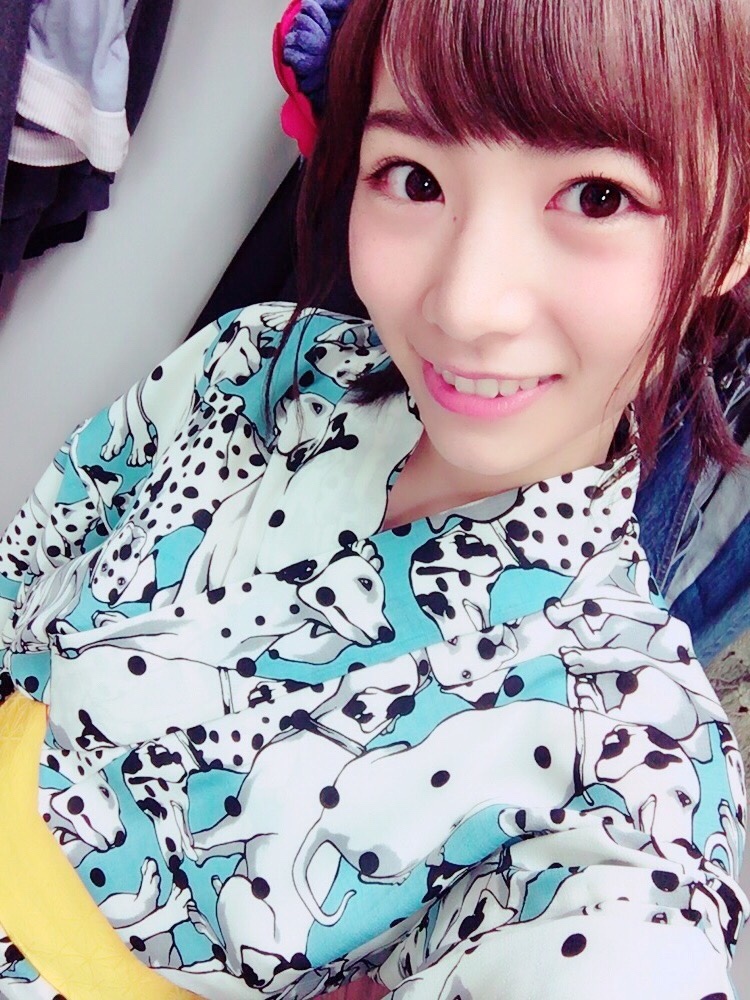 Nao Kanzaki and a few friends: Nogizaka46: The 'Hinako Kitano post' #6....