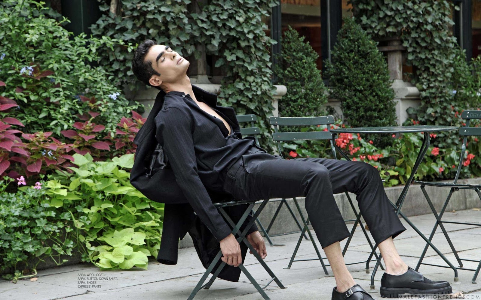 Felipe Santos viste trajes monocromáticos para COOL Korea Magazine