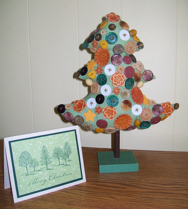 The Suitcase Journals: The DIY Button Christmas Tree