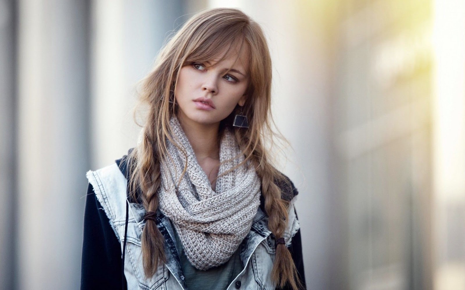 Stylish girl pictures and quotes