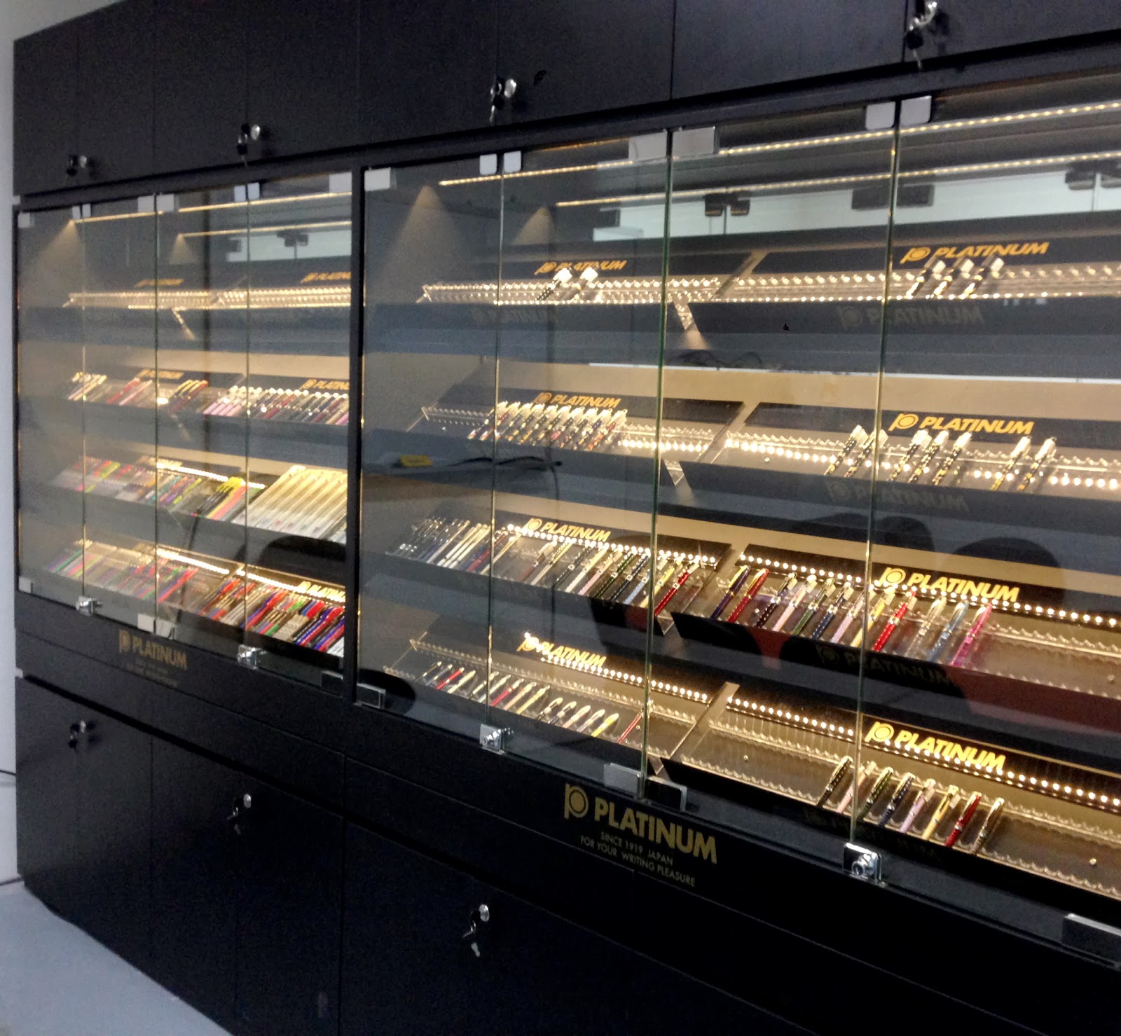 Platinum Showcase | Platinum Pens