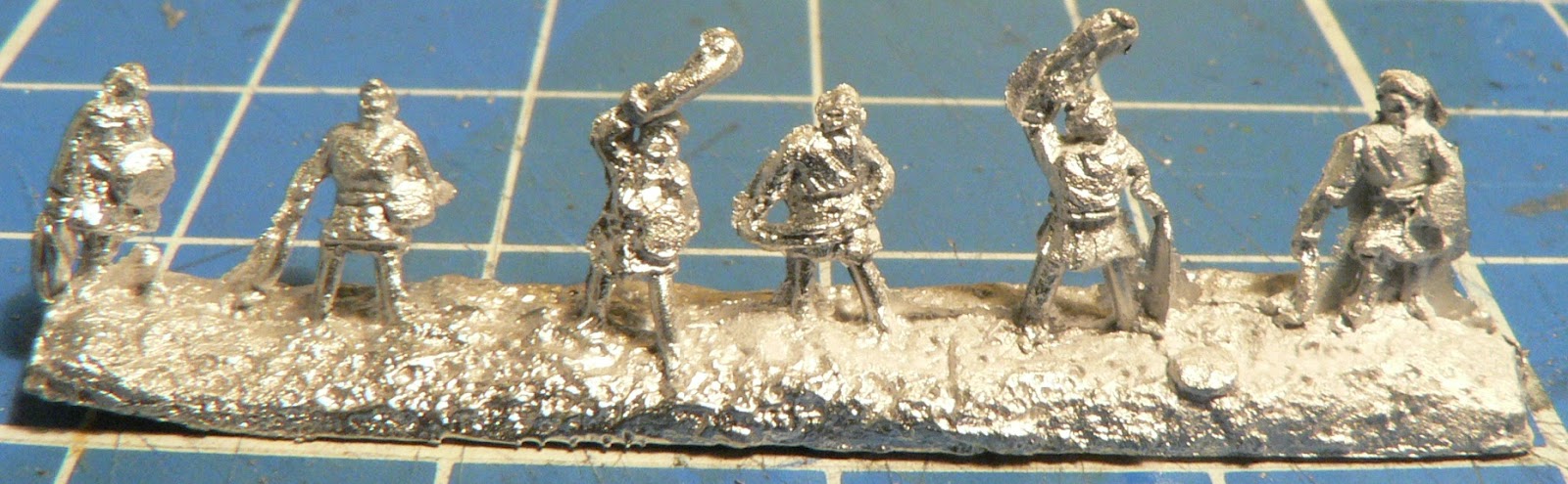 Tiny Metal Men: Irregular Miniatures for MicroDux - Romans Range Part II
