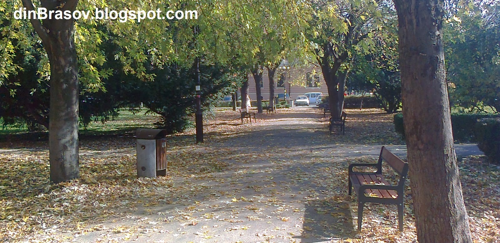 din Brasov: Toamna prin parcul central [poze]