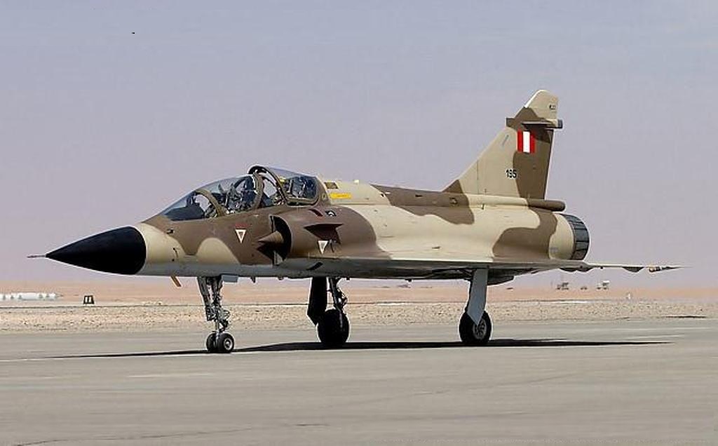 FOTOARMAS.COM: Dassault Mirage 2000 (Peru).