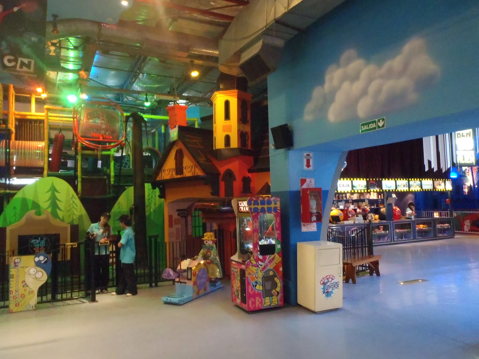 Un blanc-bec en Amérique Latine.: Le Centre commercial Patio Olmos ...