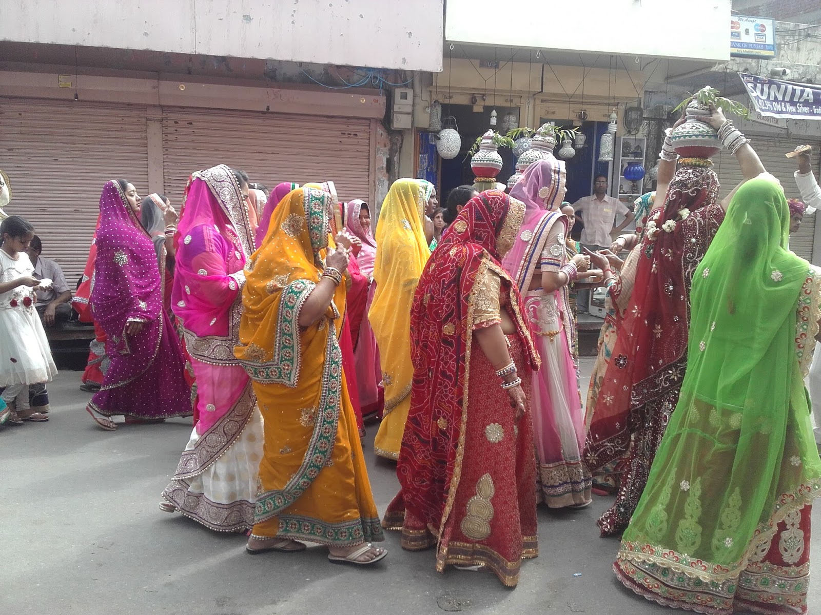 Tendance et Voyage: Indumentaria típica de India