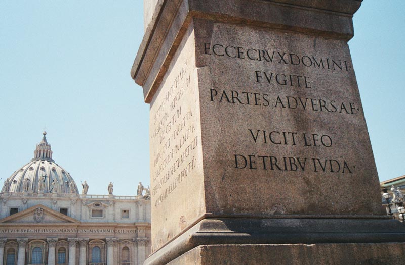 Una Santa Católica Apostólica Romana: História do Obelisco na Praça de ...