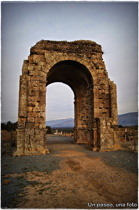 Un paseo,una foto: Ruinas romanas de Cáparra. Cáceres
