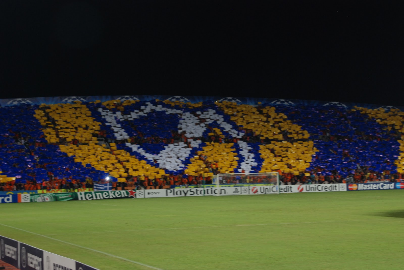 MaSteRhiG APOEL FC: Apoel Ultras