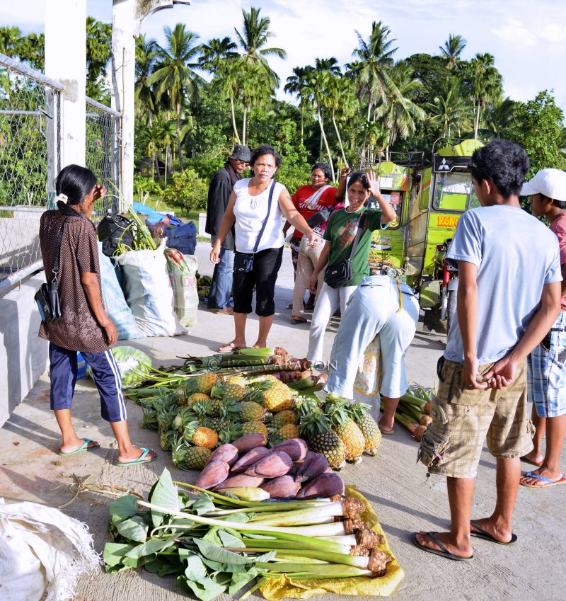ket manen sadiay tiendaan, public markets/roadside vendors (part 4 ...