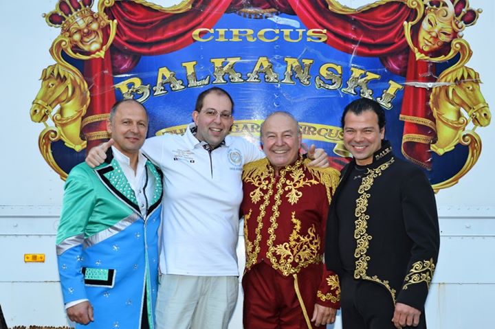 ..Circus Anonymous..: ..Circus Balkanski..