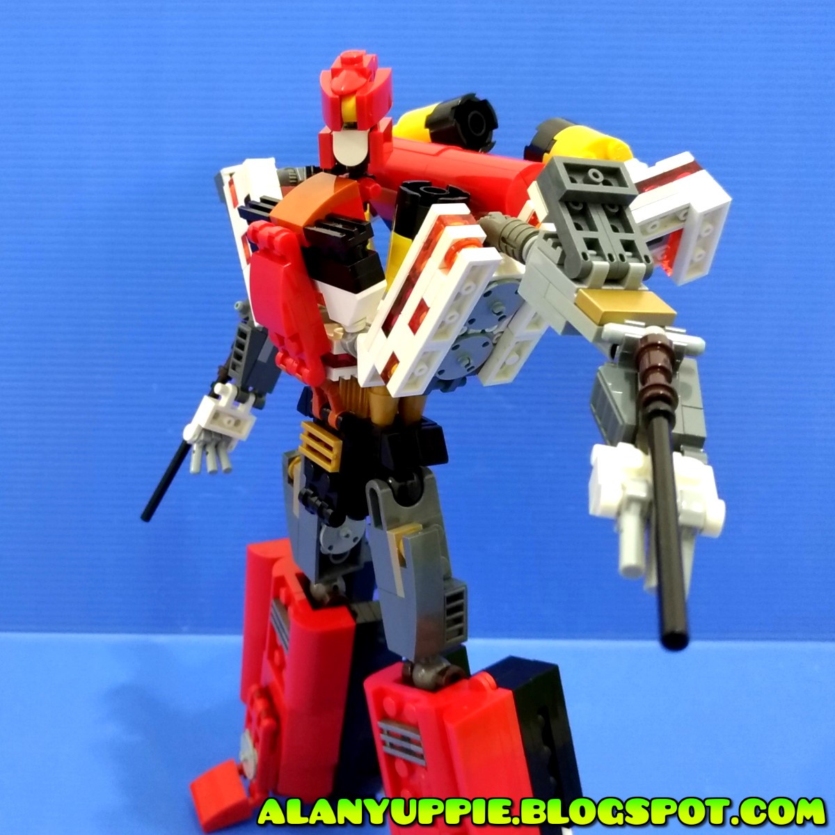 Alanyuppie's LEGO Transformers: (Updated with video) LEGO Transformer ...