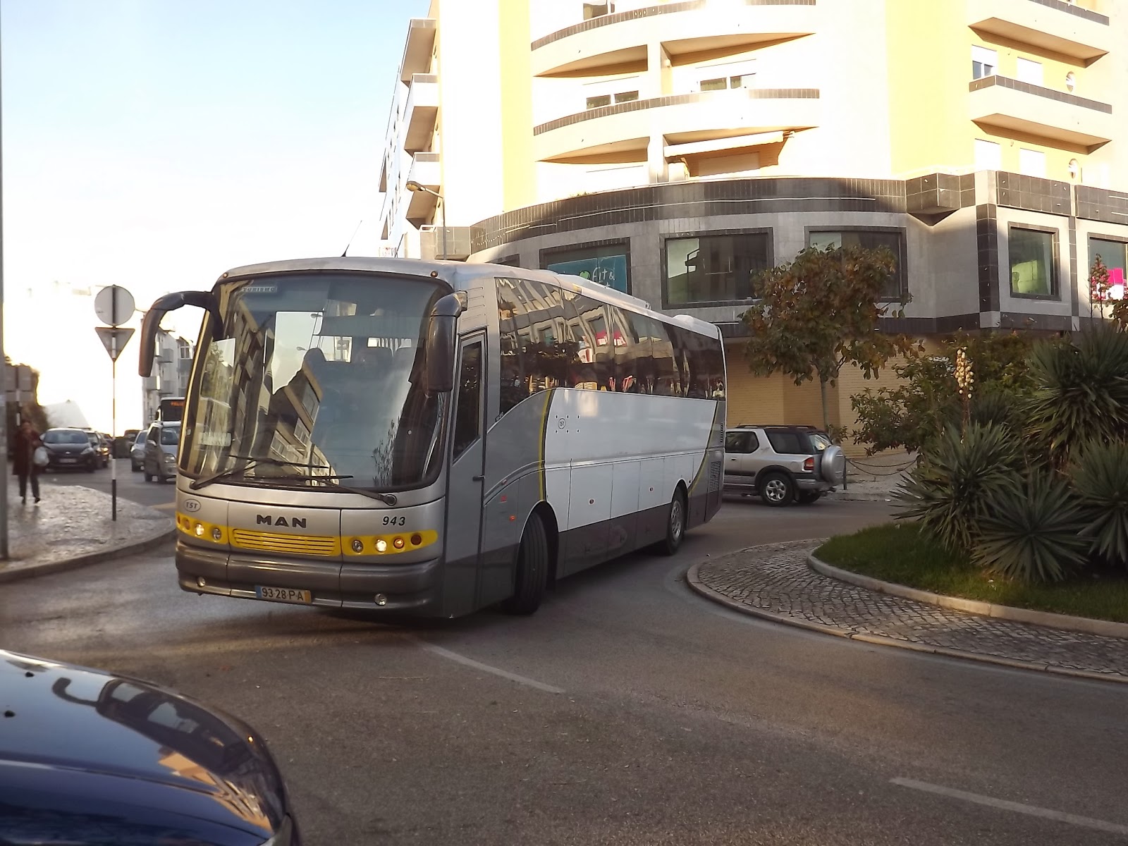 Tiago-Transportes: Novos autocarros da TST comprados pela empresa em ...