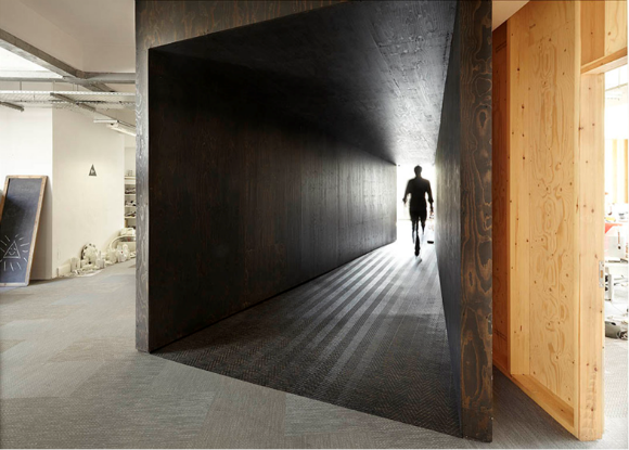 METRONOME: 18 feet & rising offices