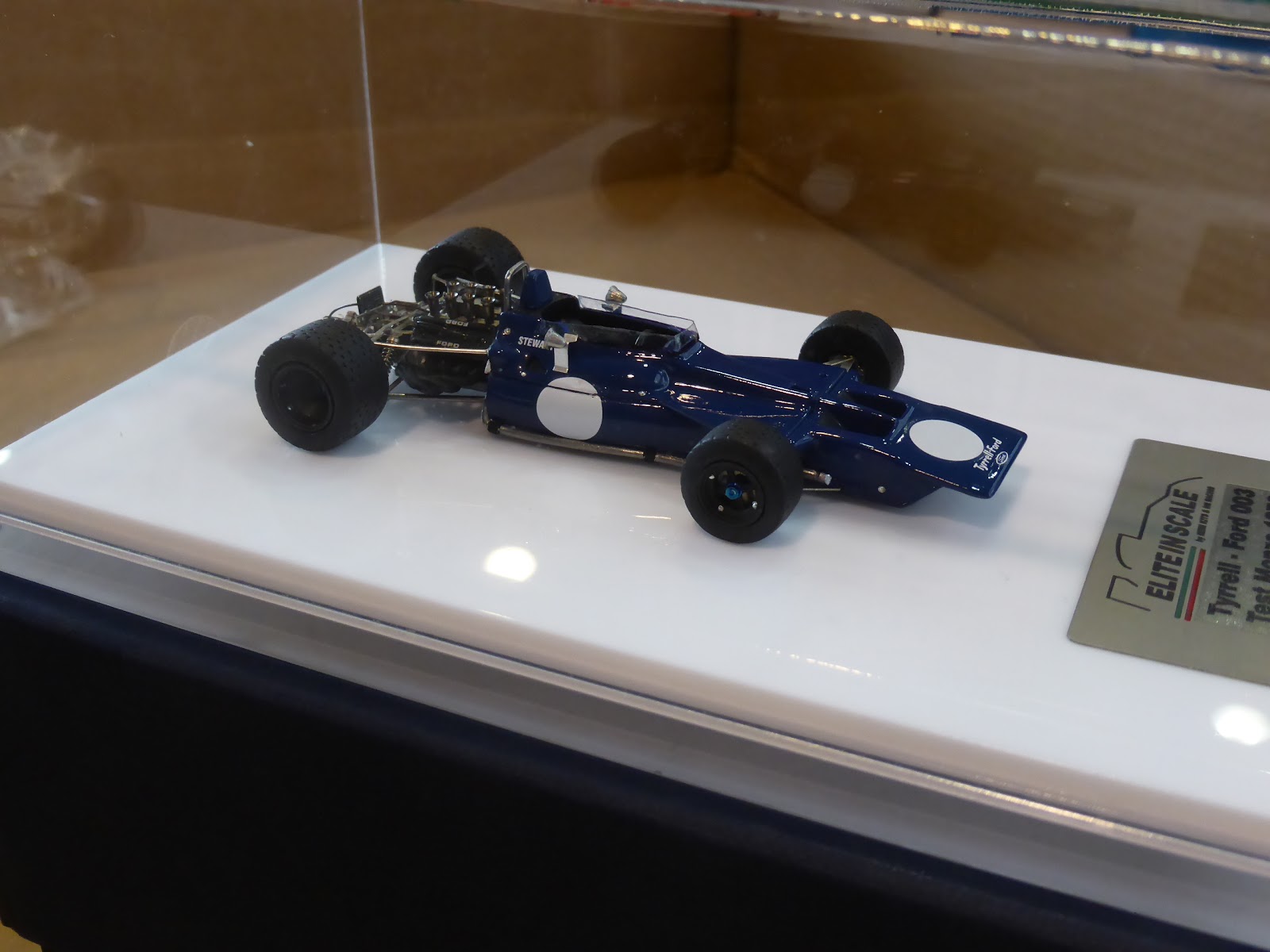 Elite in scale: una collaborazione fra DN Racing e Meri Kits ...