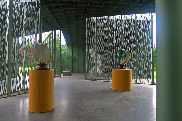 Robbrecht and Daem – a f a s i a