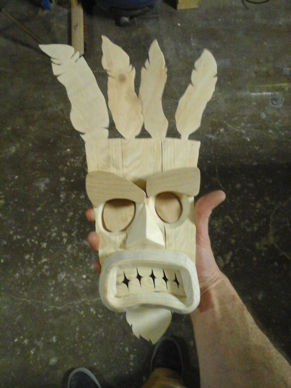 blog in my spoon: crash bandicoot masks