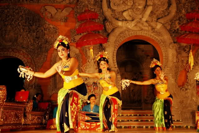 Pengertian Tari Klasik dan Contohnya