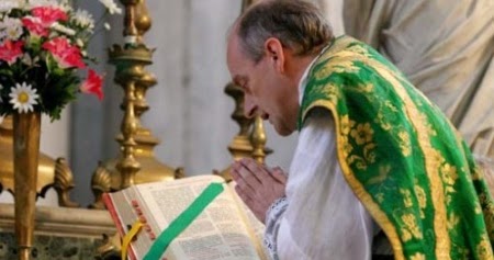 Accenting the Liturgical Rites: Thoughts on the Tasteful Arrangement of ...