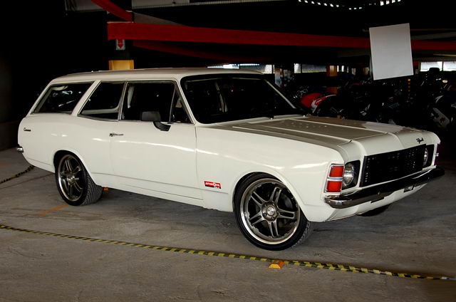 Chevrolet Opala: Caravan Branca