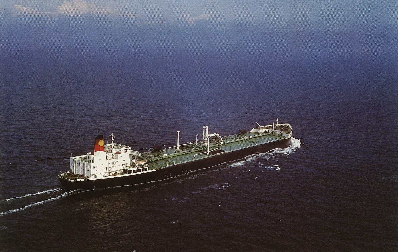 'ZIEN EN WETEN': SHELL TANKERS B.V. SCHEPEN, NAMEN ETC. (DEEL 9)