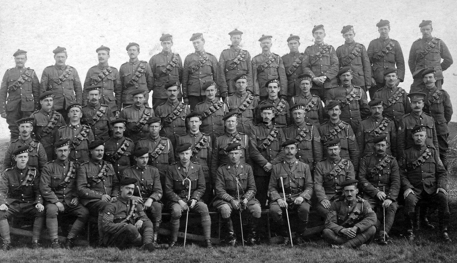 Tour Scotland: Old Photograph Scottish Horse Yeomanry Soldiers Dunkeld ...