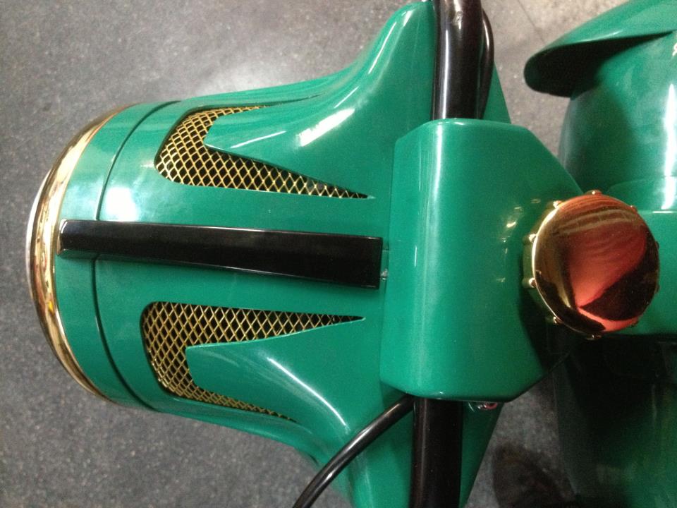 CUSTOM WIND MACHINES