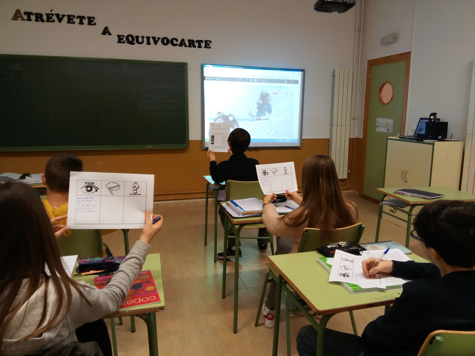 Innovando en el CEO: JE VOIS-JE PENSE-JE ME DEMANDE