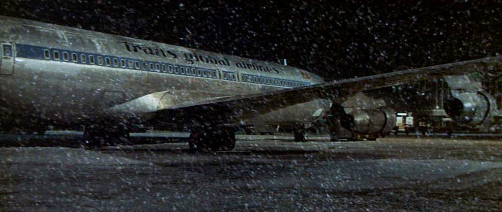 Cult Movie Reviews: Airport (1970)