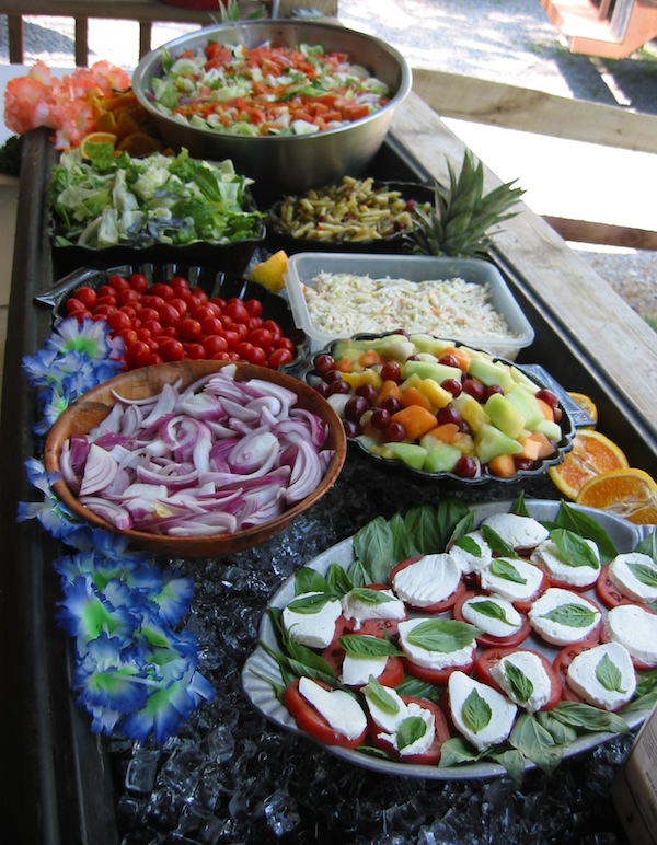 The Indian Wedding Blog: Wedding Food set up – Buffet or sit down??