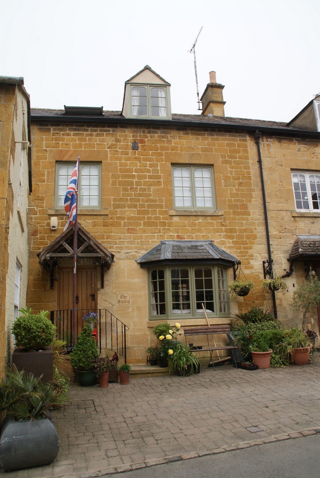 Organic Garden Dreams: The Beautiful Village of Blockley in the ...